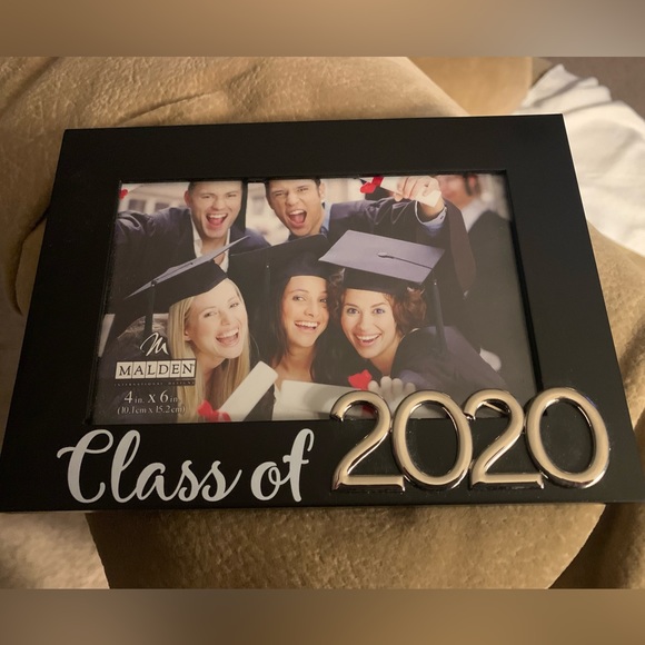 Wall Decor | 4x6 Class Of 220 Frame | Poshmark